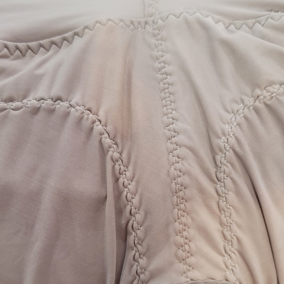 Quirutex | Other | Faja Postoperatoria Quirutex Bbl Lipo 36 Tummy Tuck | Poshmark